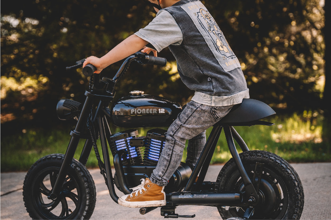 Cool and Safe Kids Motorcycle Helmets – Buy Now! – HYPER GOGO